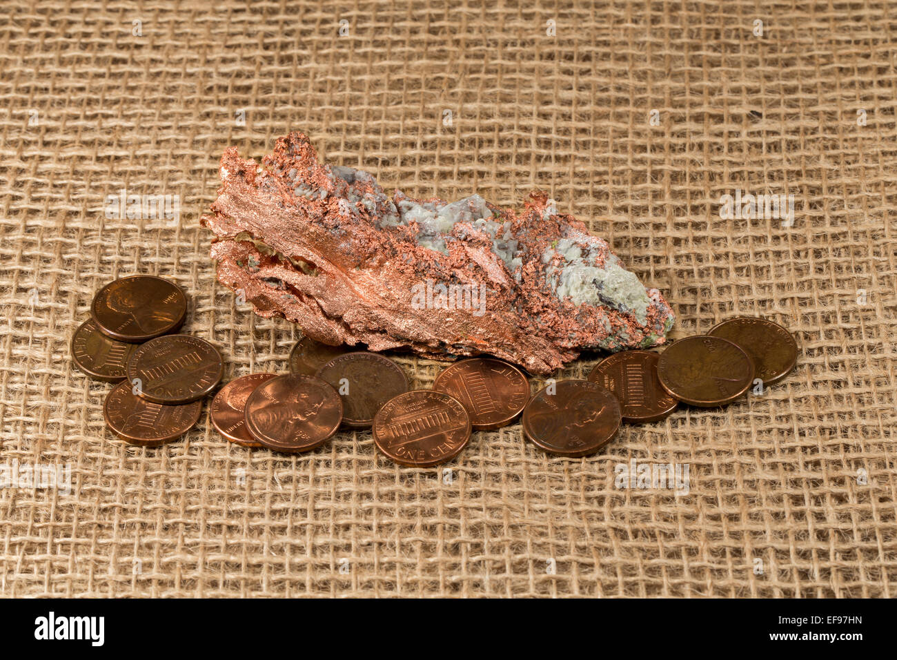 Raw copper sample hi-res stock photography and images - Alamy