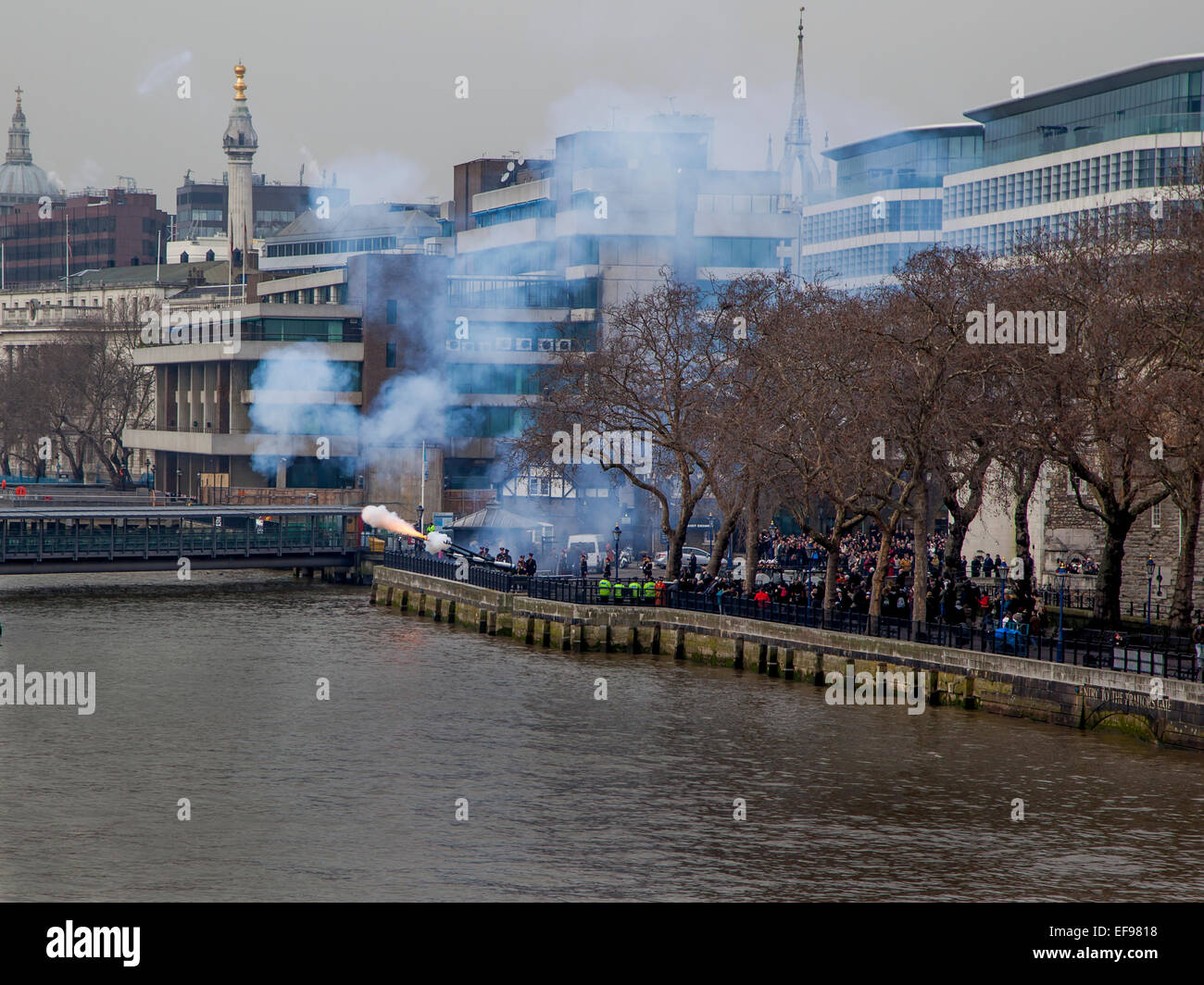 Gun salute at Tower of London Stock Photo - Alamy