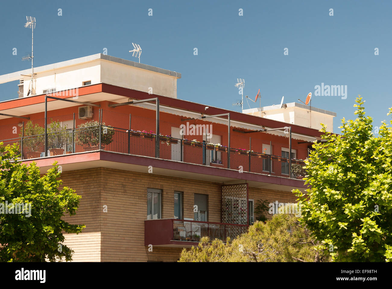 View apartment building top hi-res stock photography and images - Alamy