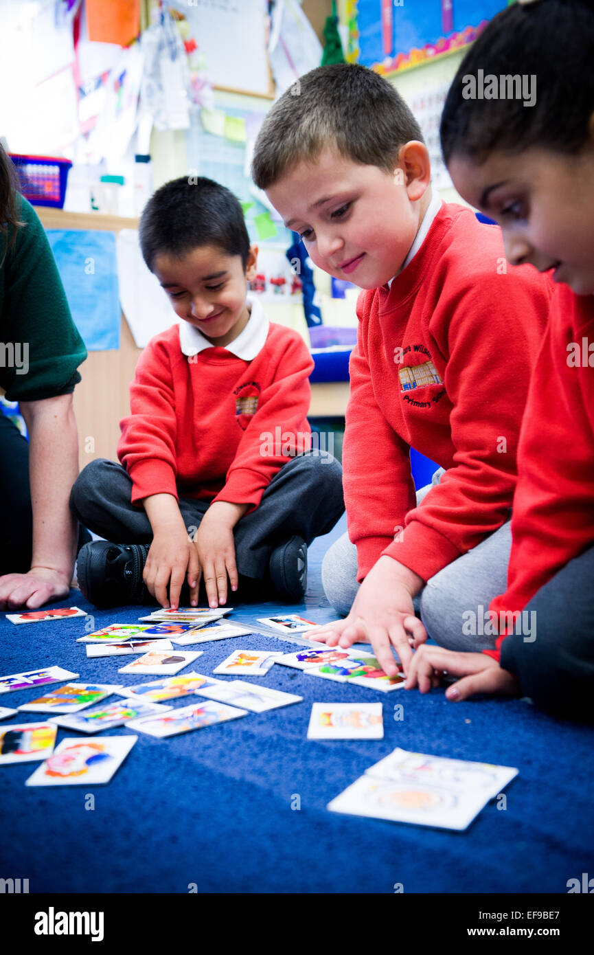 Memory games school cards hi-res stock photography and images - Alamy