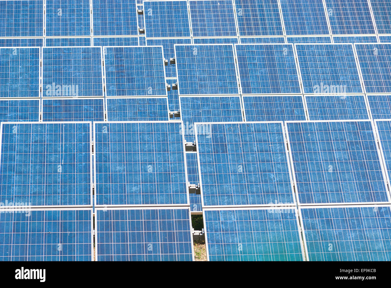 Outside alternative energy hi-res stock photography and images - Alamy