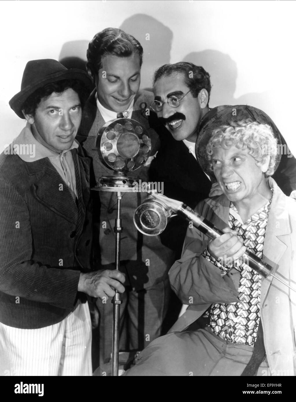 CHICO MARX, ZEPPO MARX, GROUCHO MARX, HARPO MARX, ANIMAL CRACKERS, 1930 ...