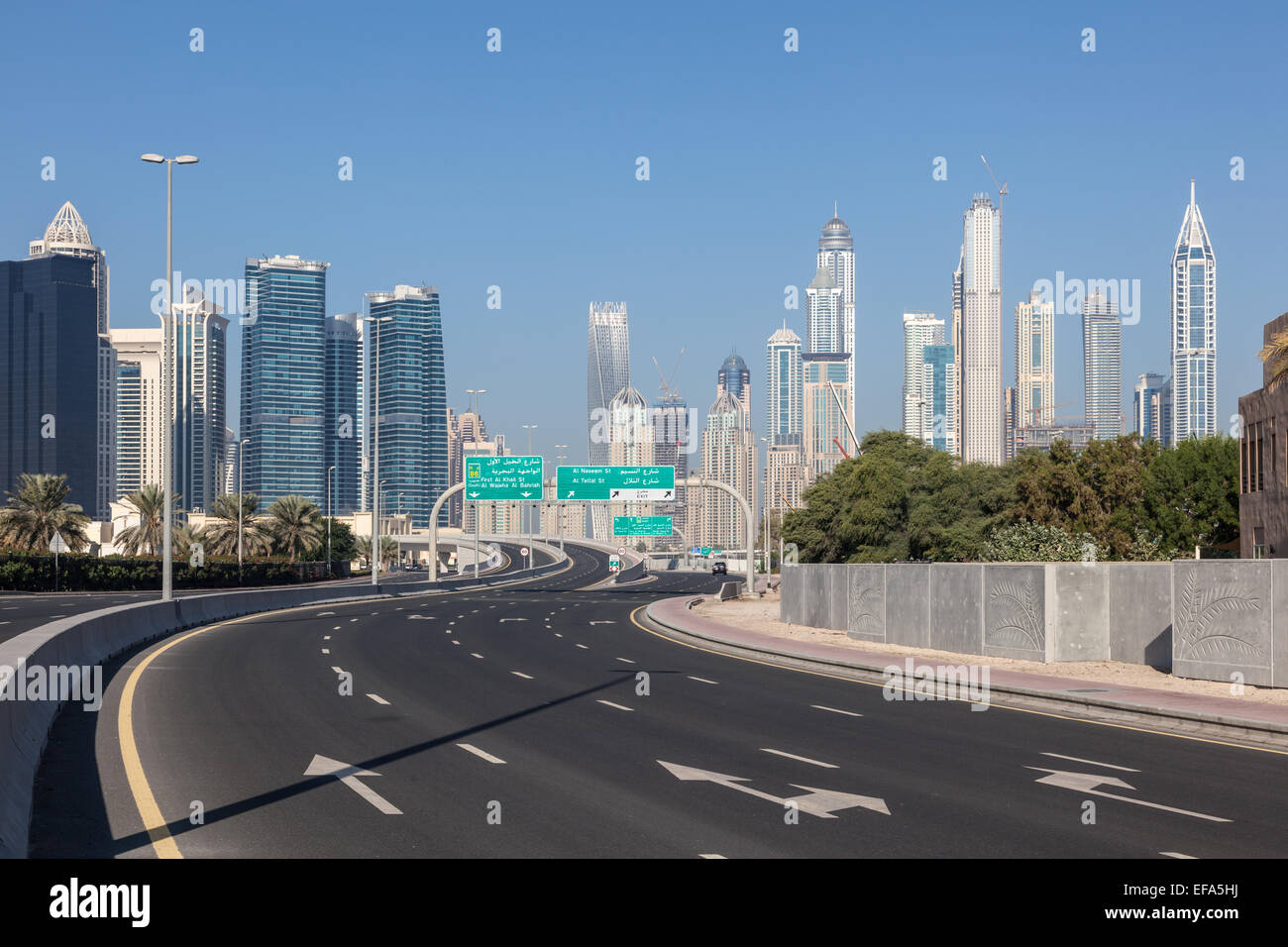 City highway in Dubai, United Arab Emirates Stock Photo - Alamy