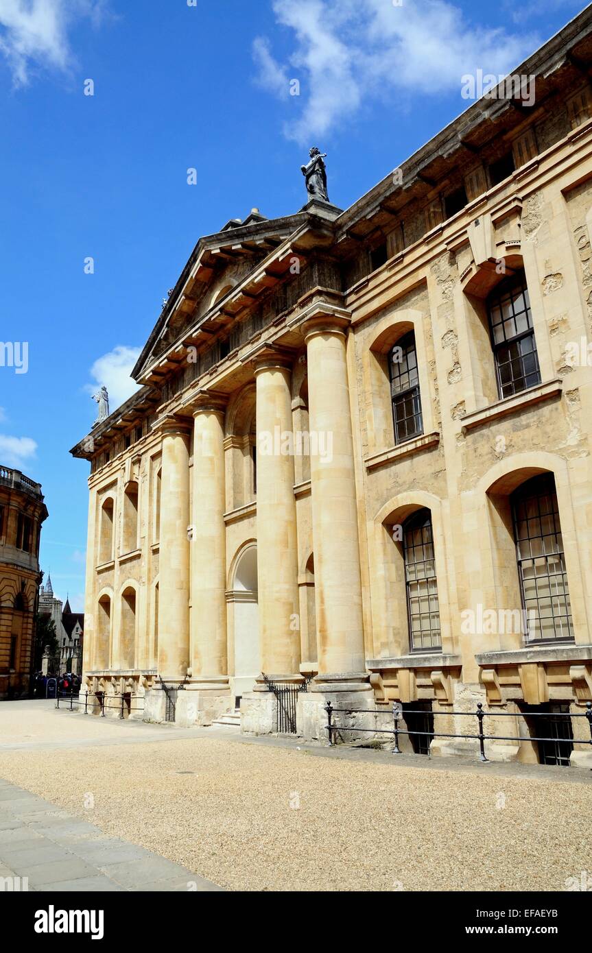 The clarendon building oxford hi-res stock photography and images - Alamy