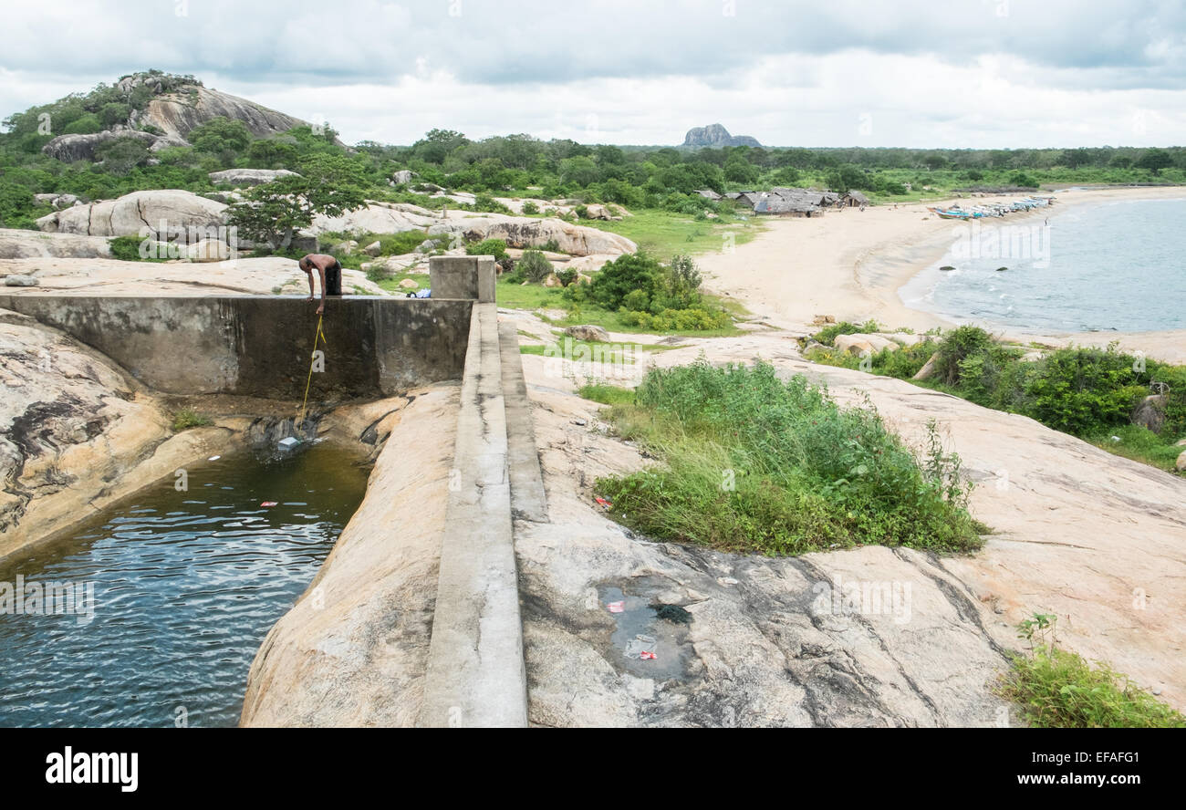 Yala national park beach hi-res stock photography and images - Alamy