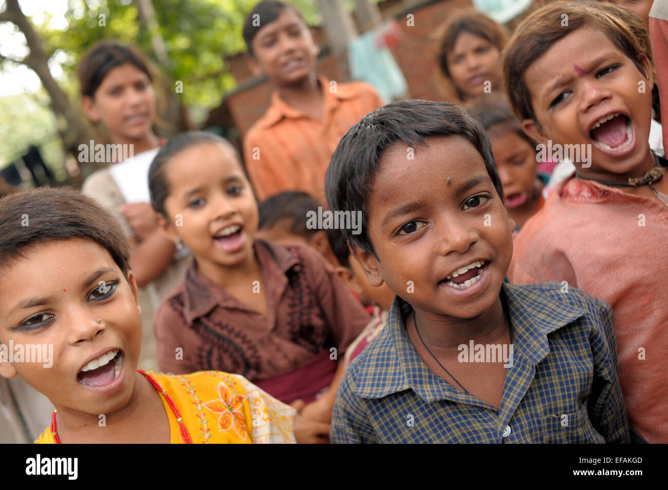 bus schools visit slum areas of delhi india to provide kids with ...