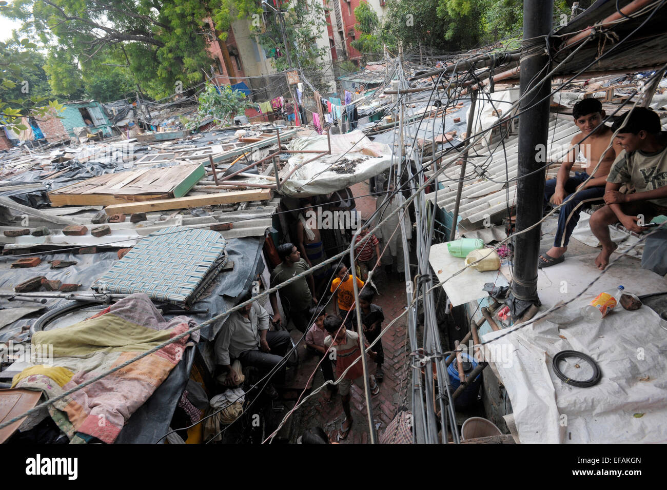 Slum slums delhi india hi-res stock photography and images - Alamy