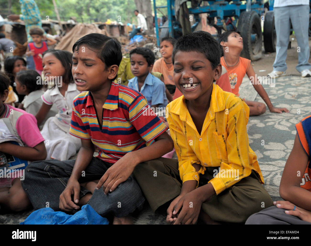 bus schools visit slum areas of delhi india to provide kids with ...