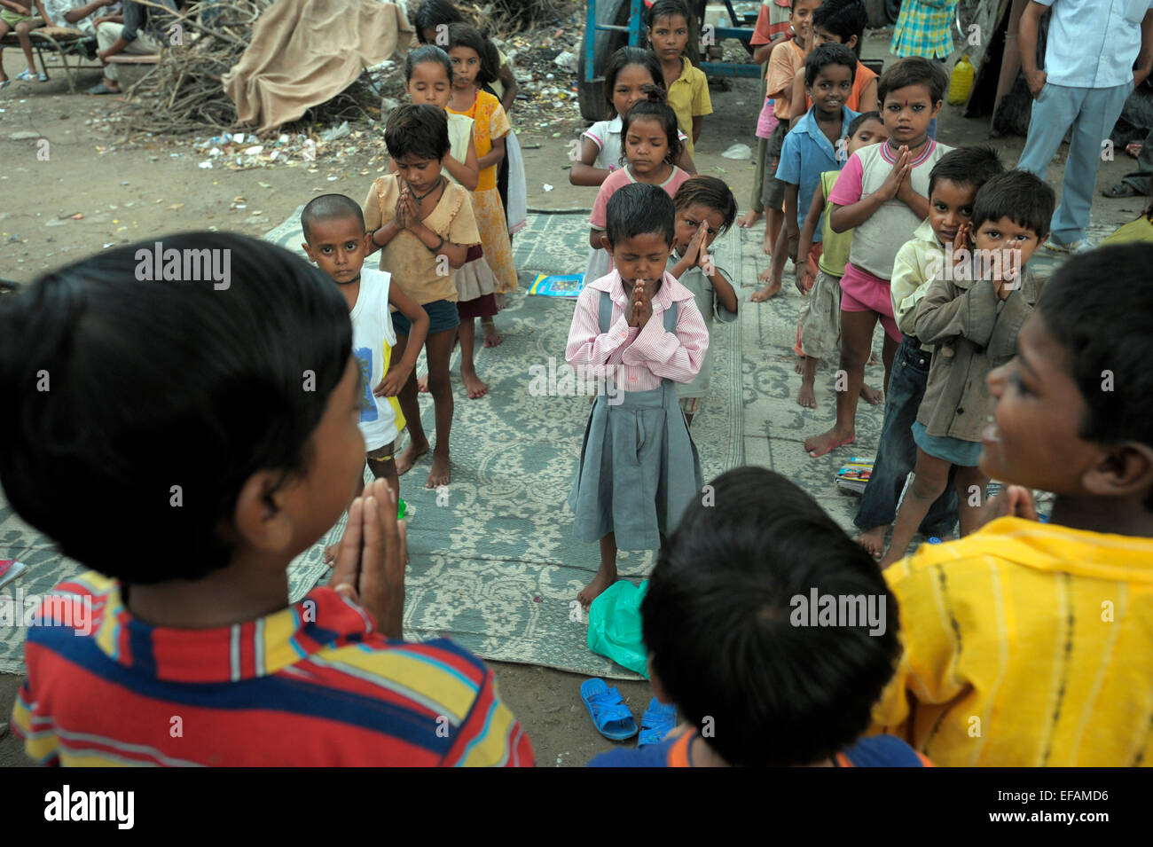 bus schools visit slum areas of delhi india to provide kids with ...