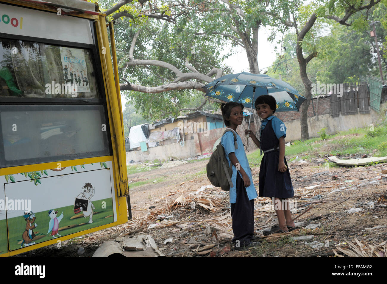 Indian Bus schools project educating poor 'slum' kids in the basics of ...