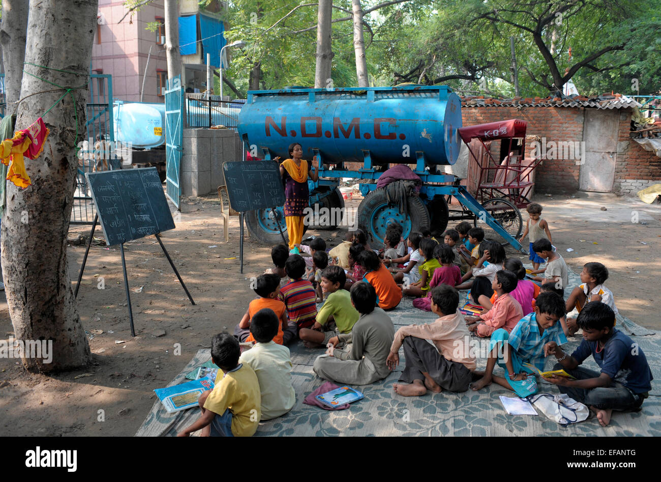 bus schools visit slum areas of delhi india to provide kids with ...