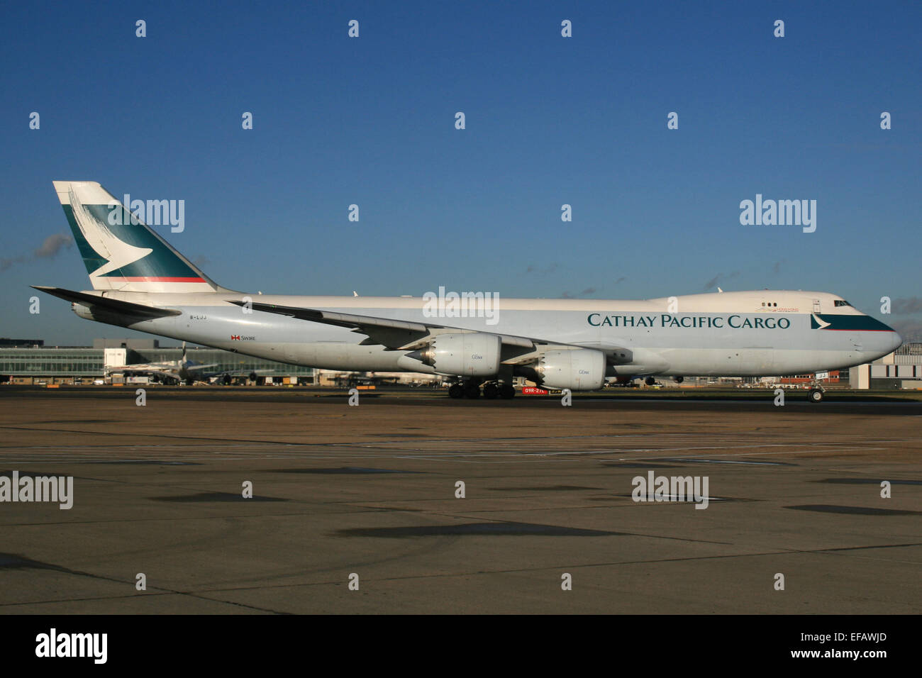 Cathay pacific 747 hi-res stock photography and images - Alamy