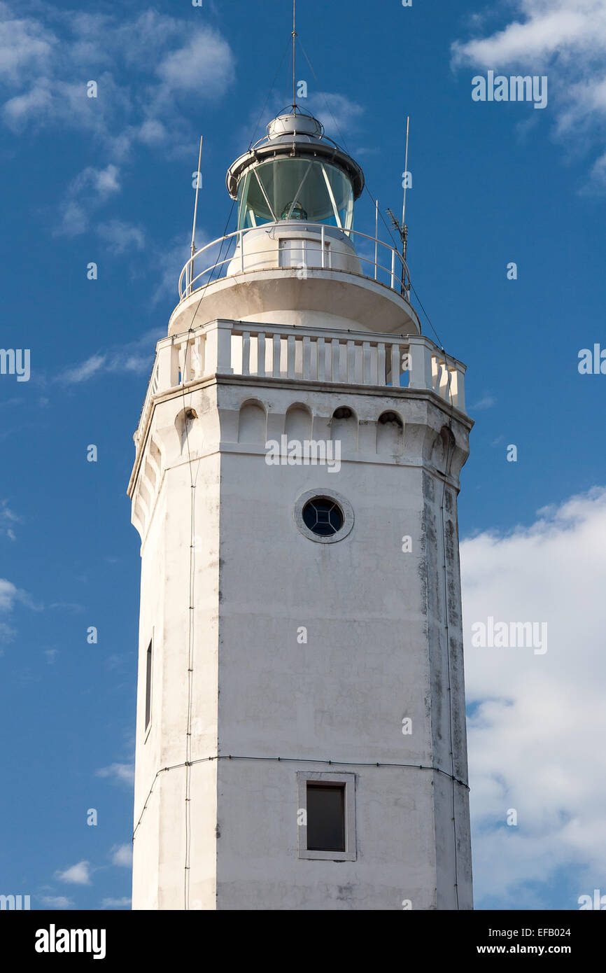 White lighthouse hi-res stock photography and images - Alamy