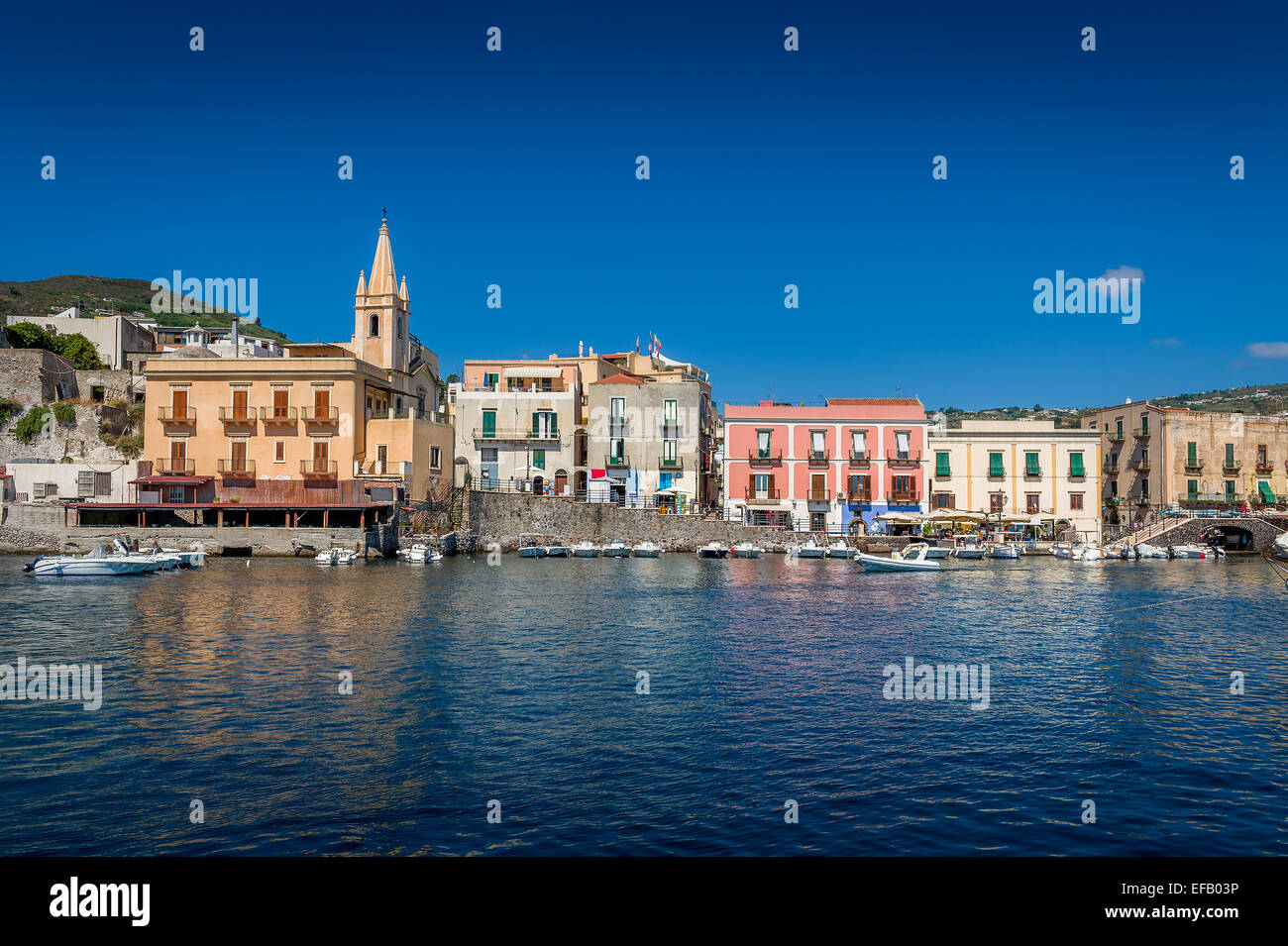 Lipari hi-res stock photography and images - Alamy