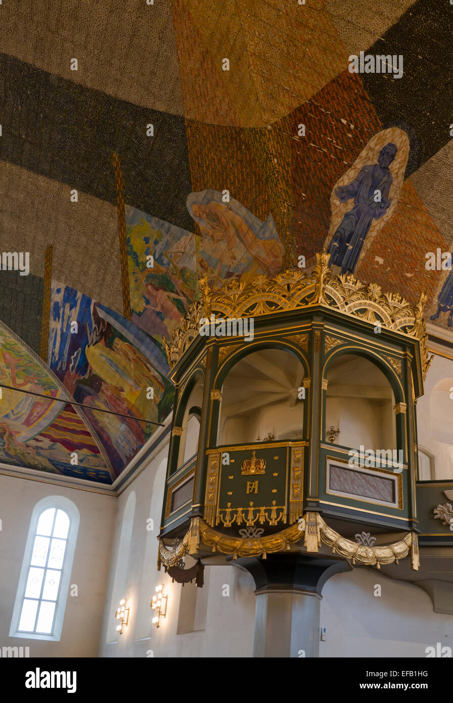 Oslo cathedral hi-res stock photography and images - Alamy