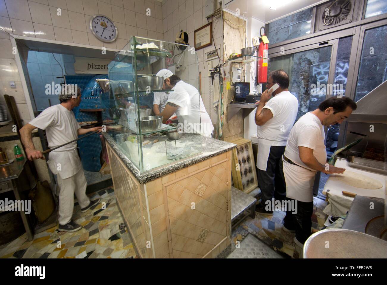 Di matteo pizza hi-res stock photography and images - Alamy