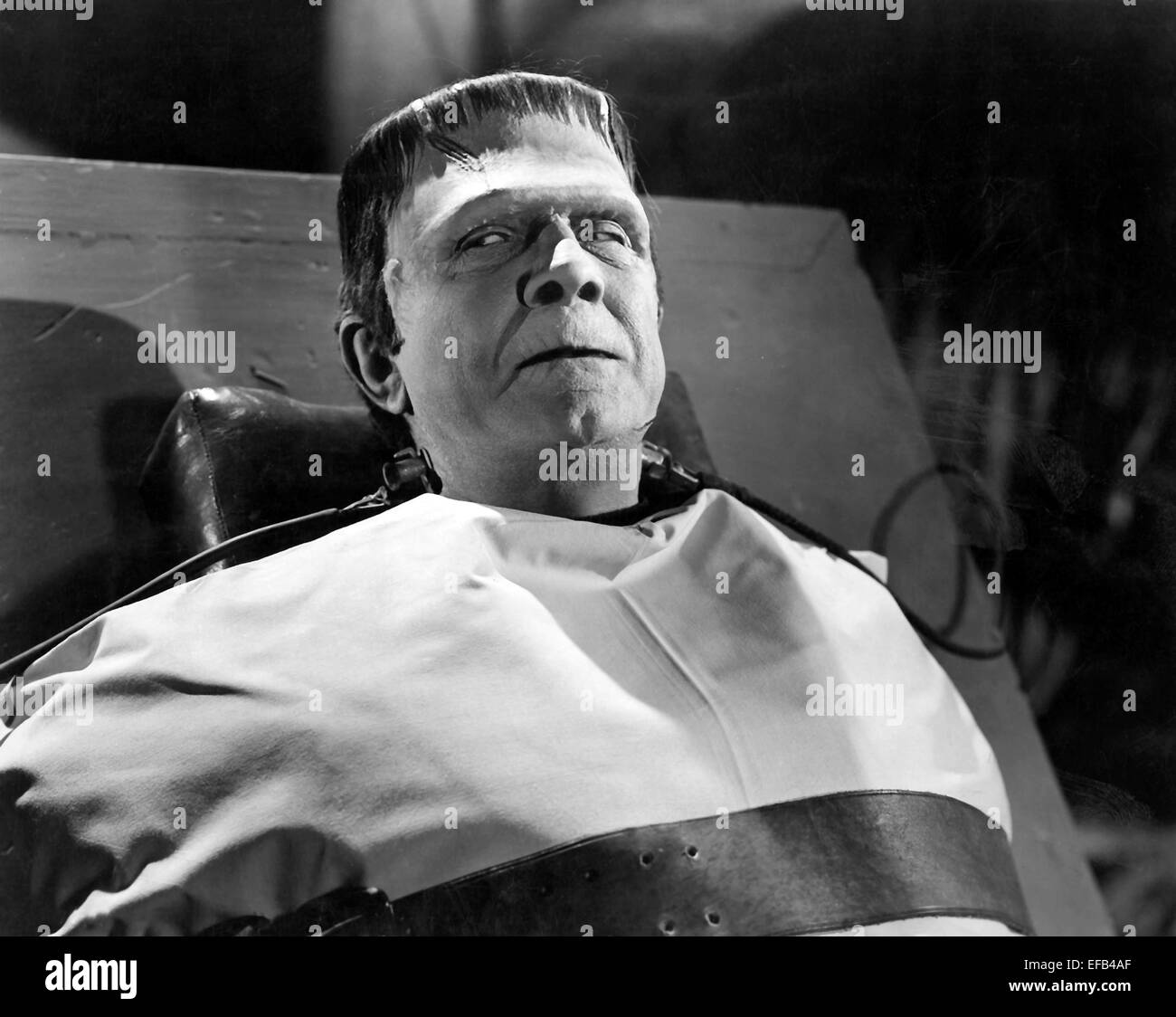 BELA LUGOSI FRANKENSTEIN MEETS THE WOLF MAN (1943 Stock Photo: 78306215 ...