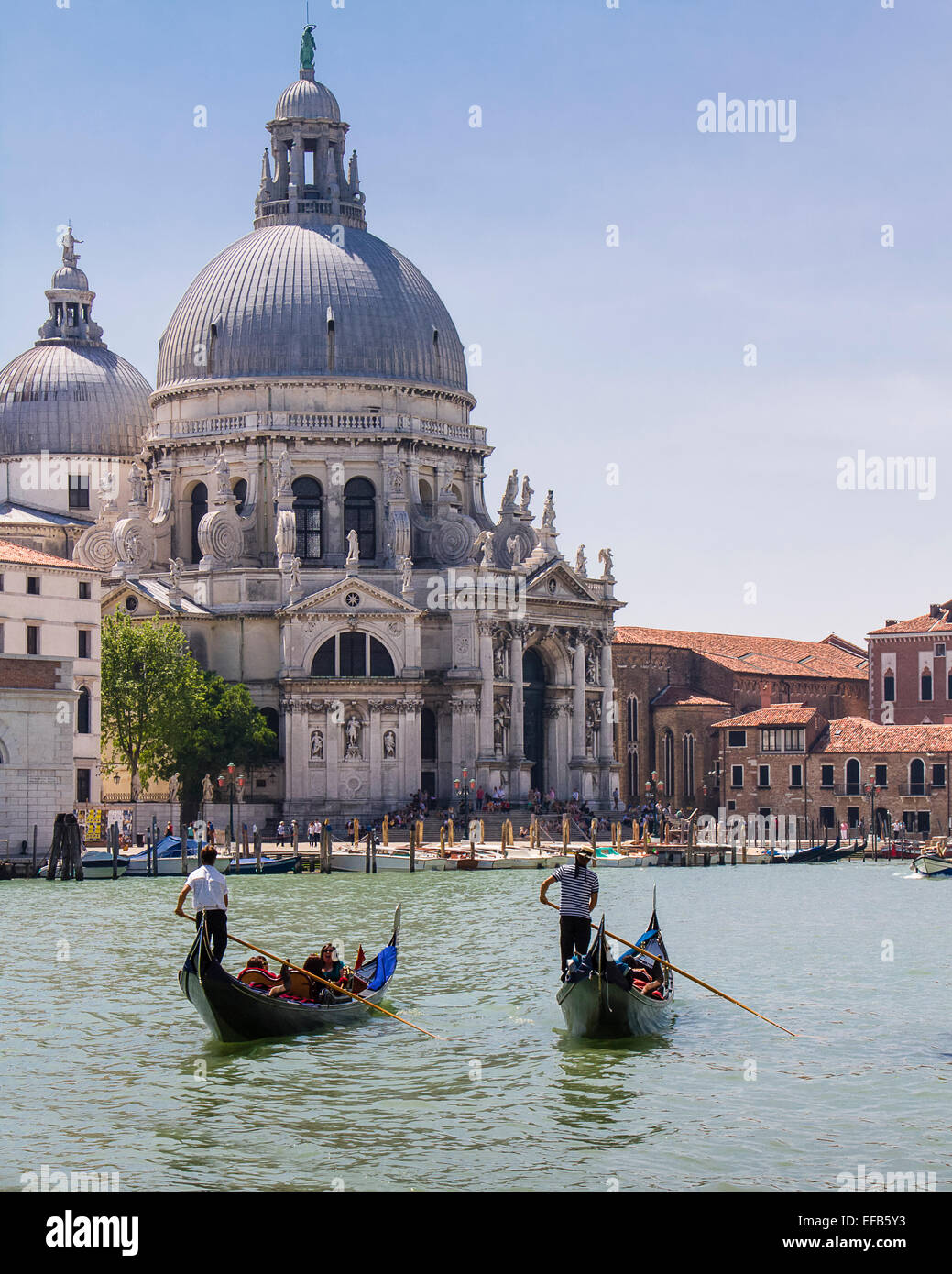 Famous grand canal gondolas hi-res stock photography and images - Alamy