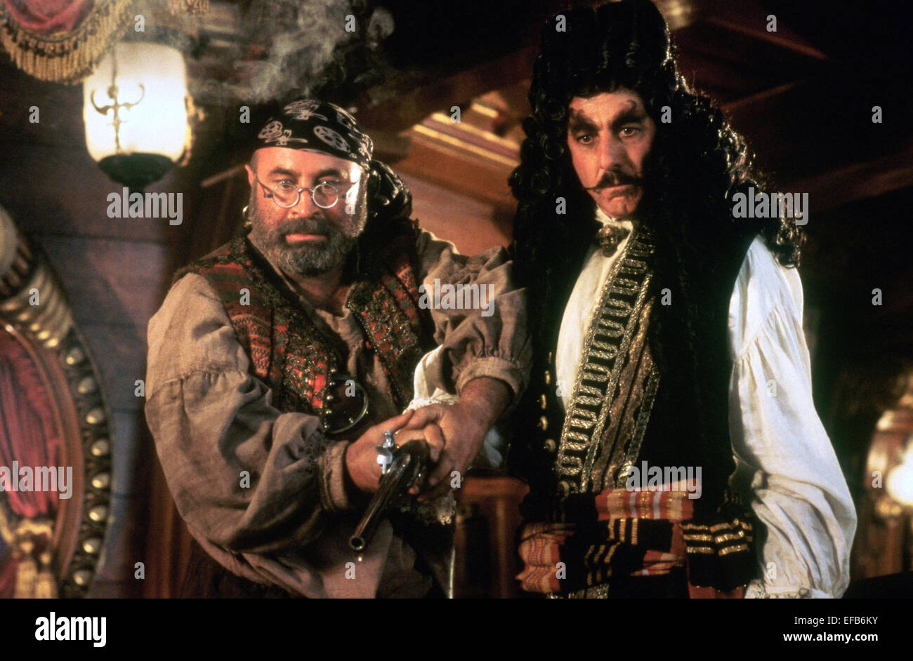 Hook 1991 Dustin Hoffman Bob High Resolution Stock Photography and ...