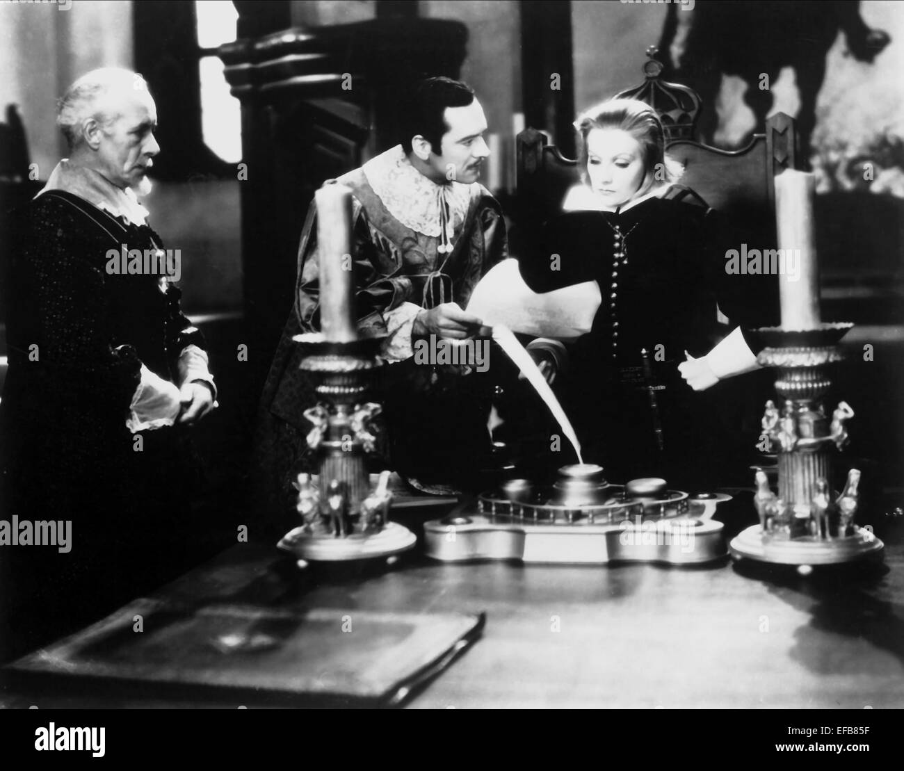 John gilbert greta garbo Black and White Stock Photos & Images - Alamy