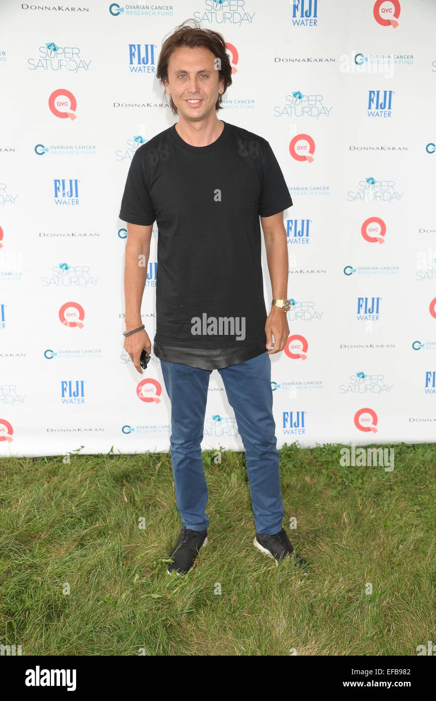 Ovarian Cancer Research Fund's Super Saturday Featuring: Jonathan ...