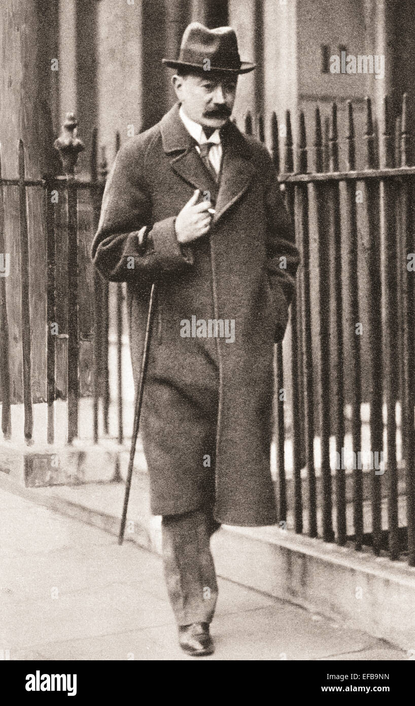 British colonial governor hi-res stock photography and images - Alamy