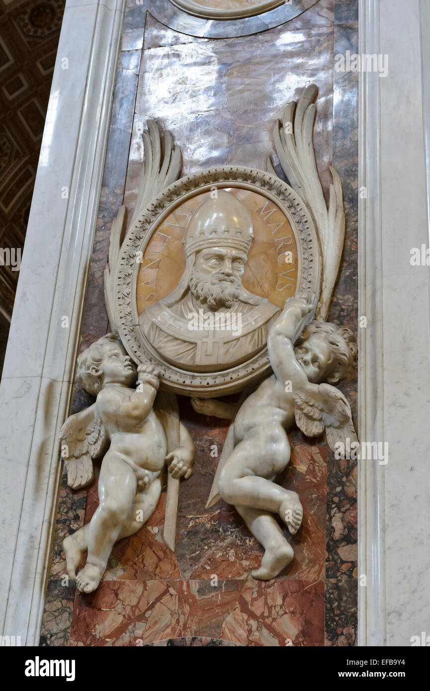 Residence pope in vatican rome hi-res stock photography and images - Alamy