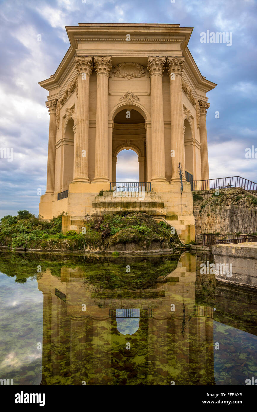 18th century french architecture hi-res stock photography and images ...