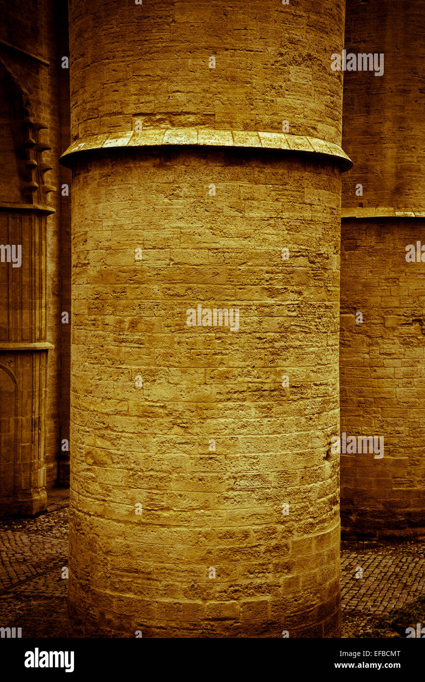 Old massive church hi-res stock photography and images - Alamy