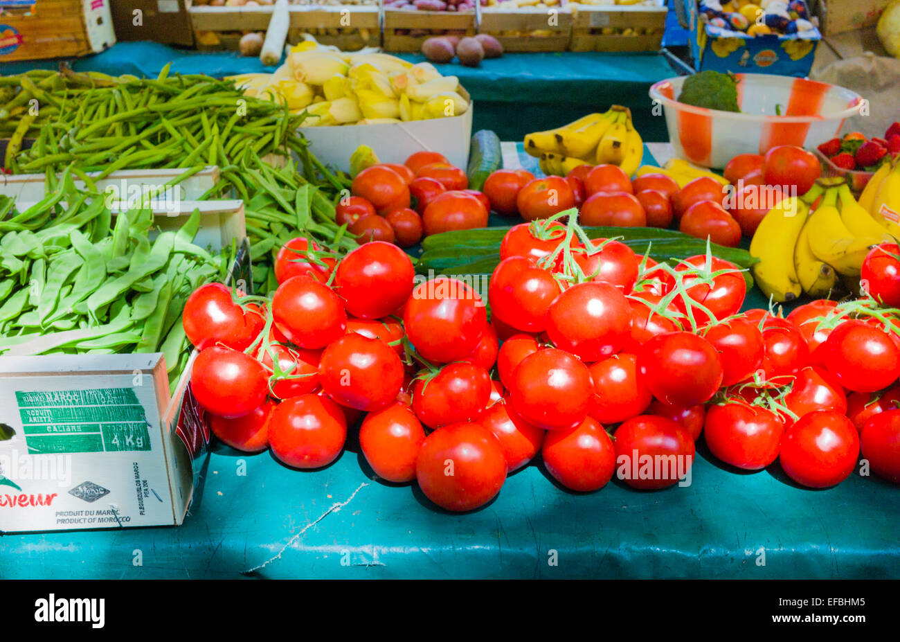 French market vegetables hi-res stock photography and images - Alamy