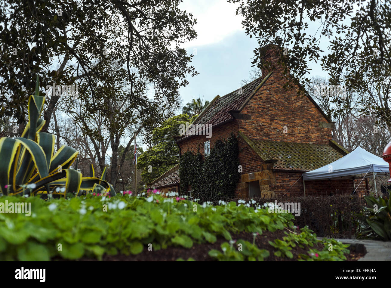 Captain cooks cottage hi-res stock photography and images - Alamy