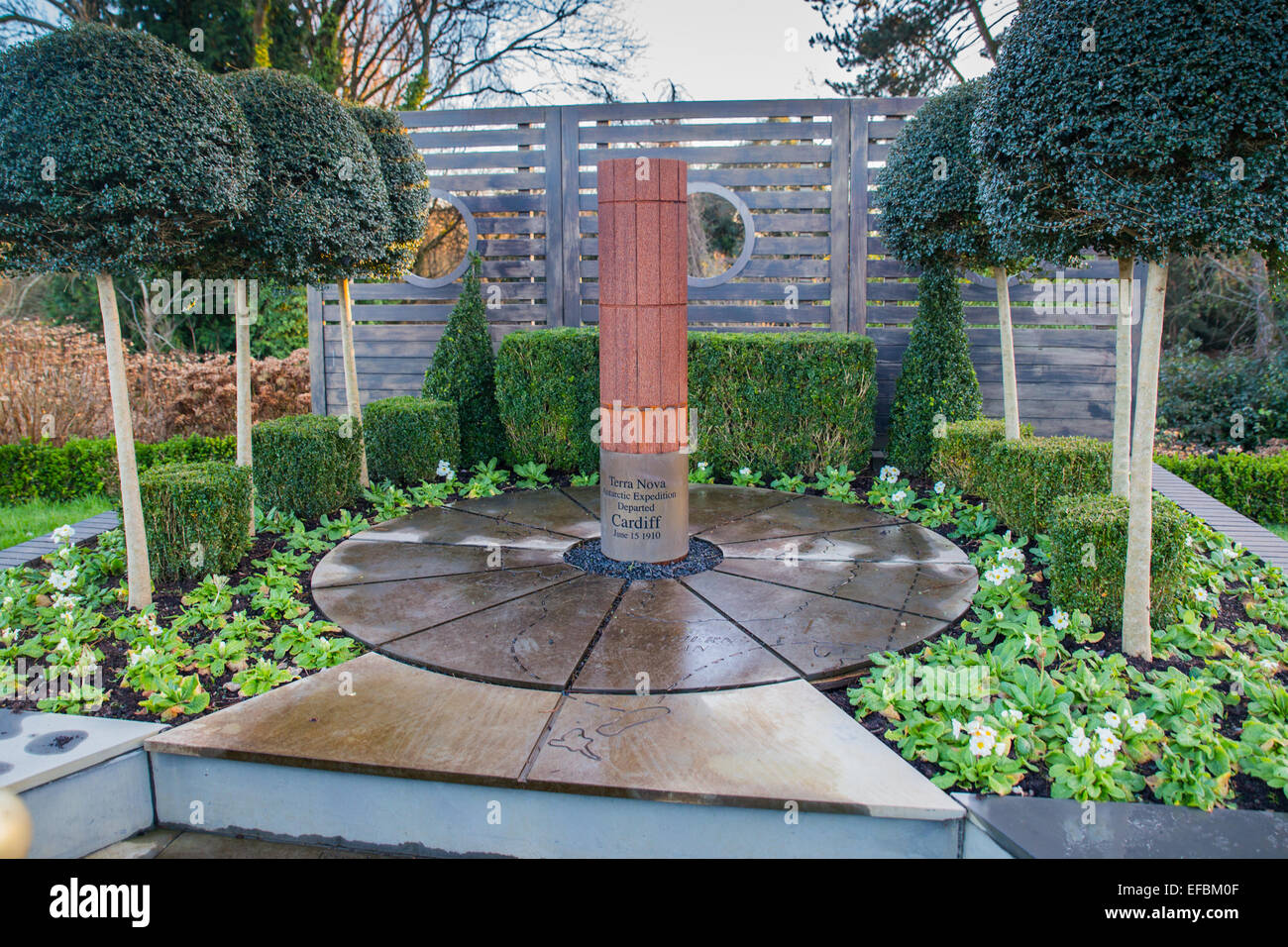 Captain Scott memorial in Roath Park Cardiff Stock Photo - Alamy