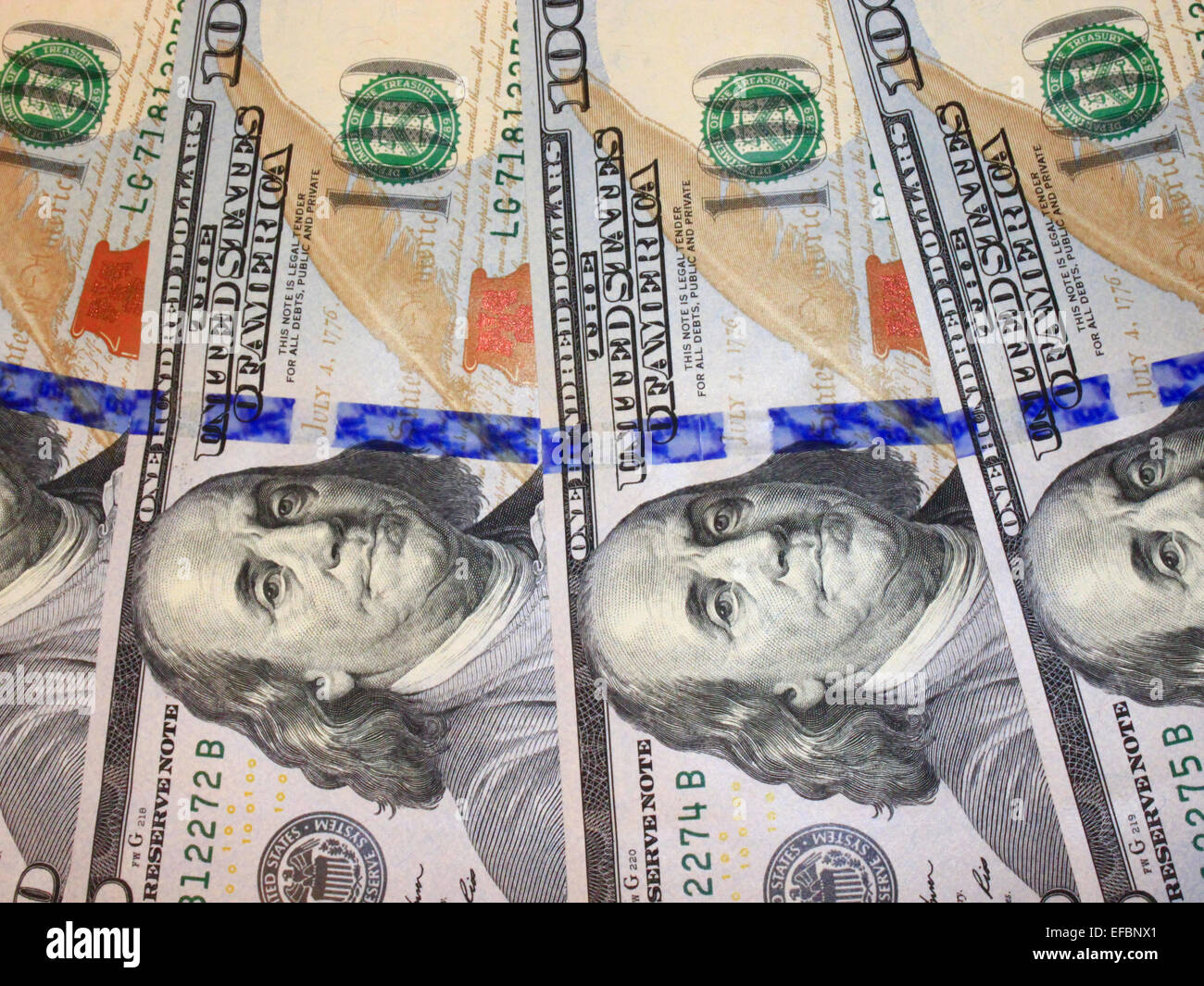 hundred dollar bank note with image of president Benjamin Franklin ...