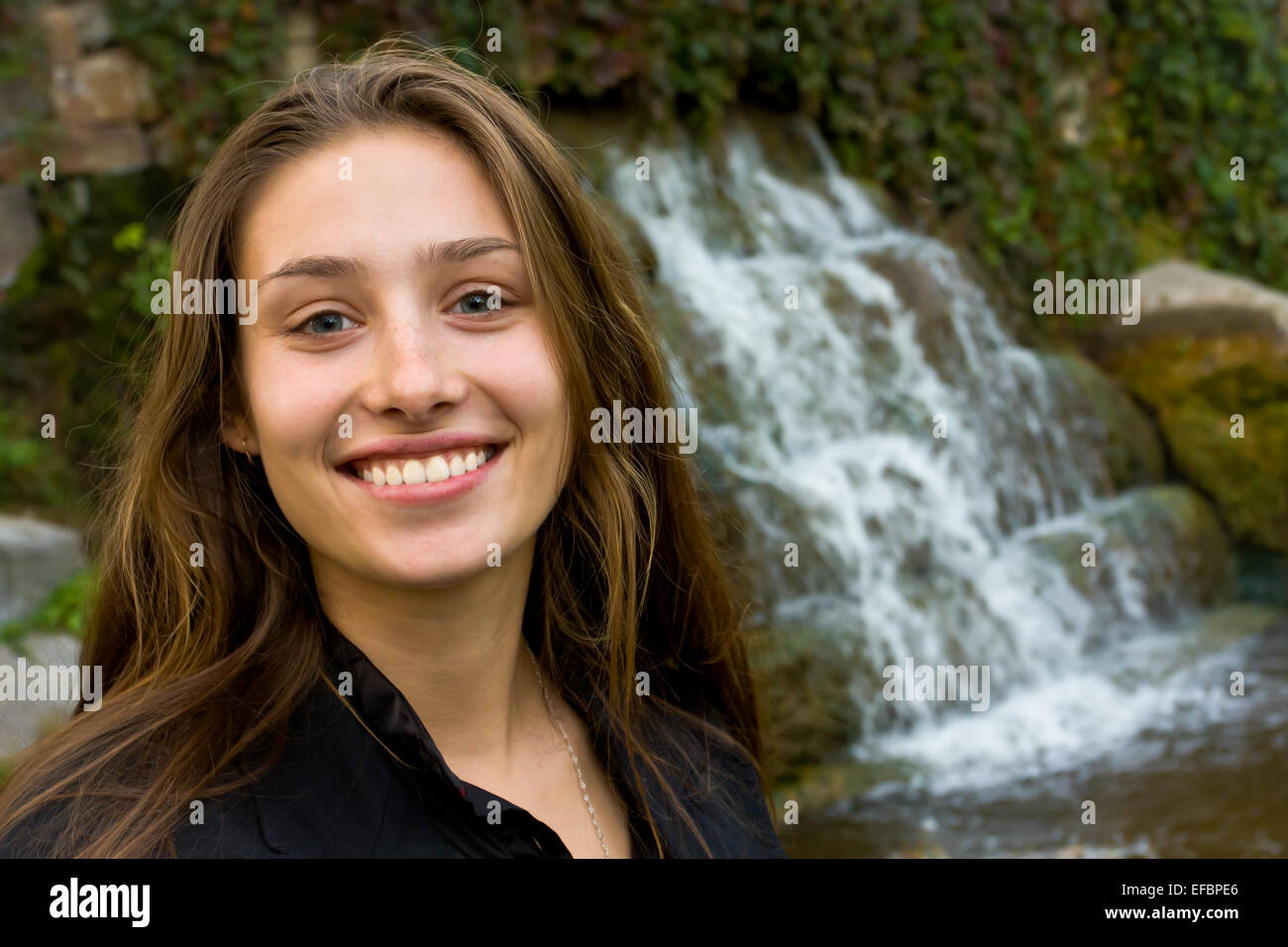 Beautiful girl smiling Stock Photo - Alamy