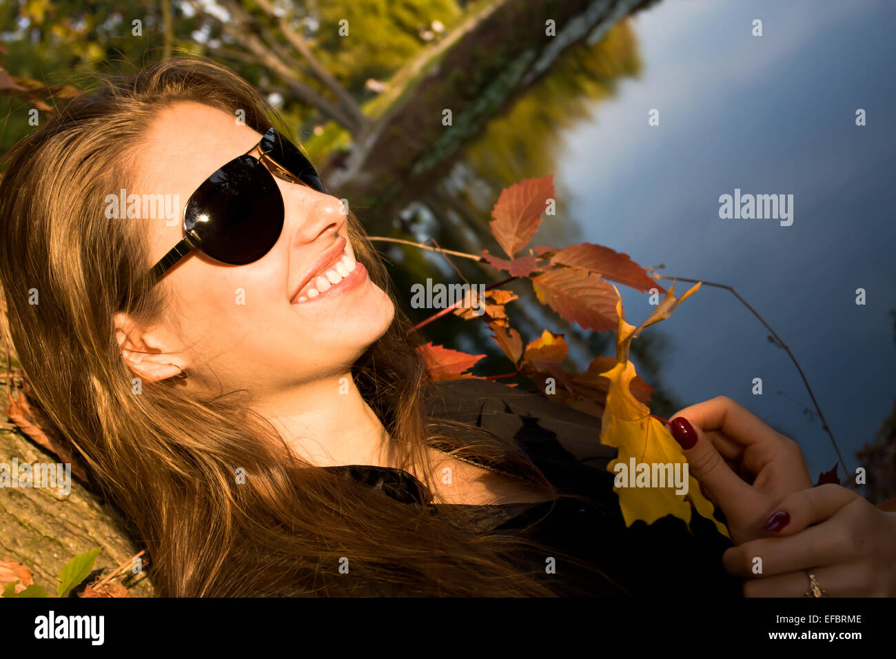 Beautiful girl smiling Stock Photo - Alamy