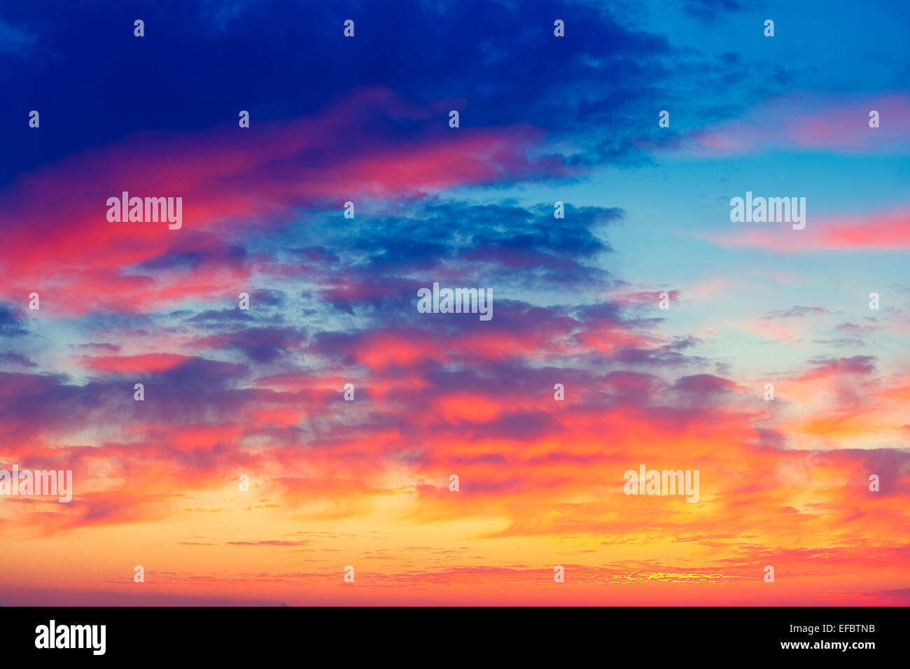 Descriptive abstract hi-res stock photography and images - Alamy