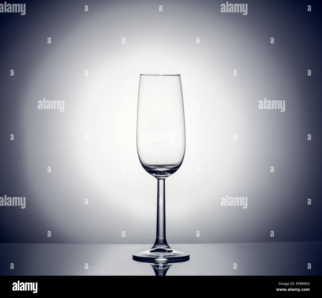 Perfect glass hi-res stock photography and images - Alamy