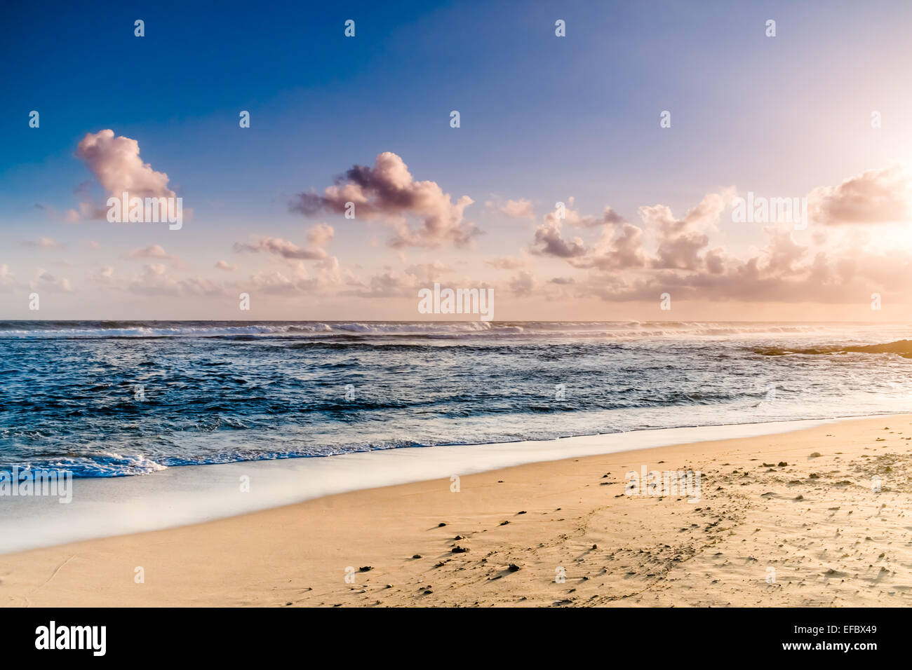 Tranquil ocean bay clear hi-res stock photography and images - Alamy
