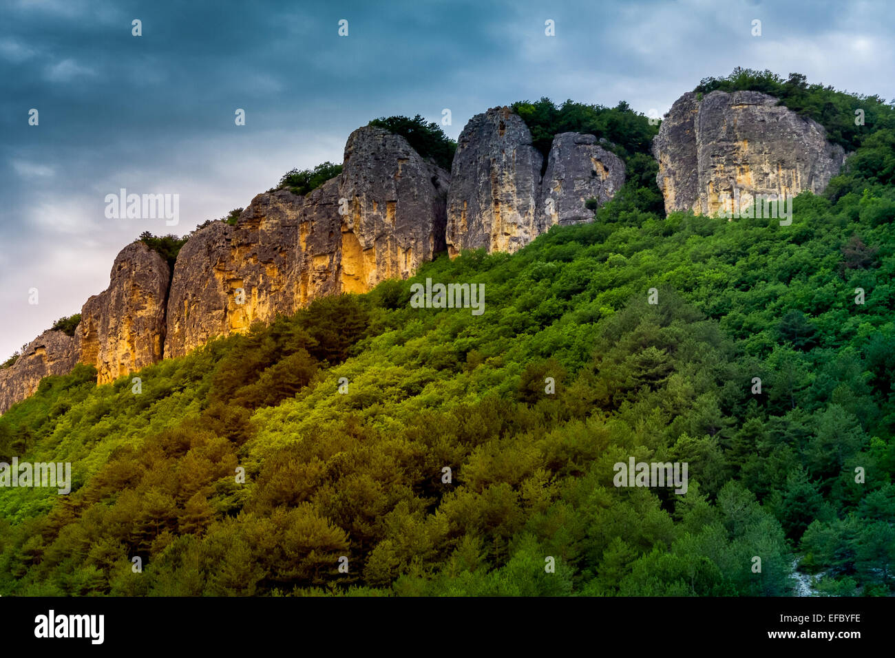 Precipice sandstone hi-res stock photography and images - Alamy
