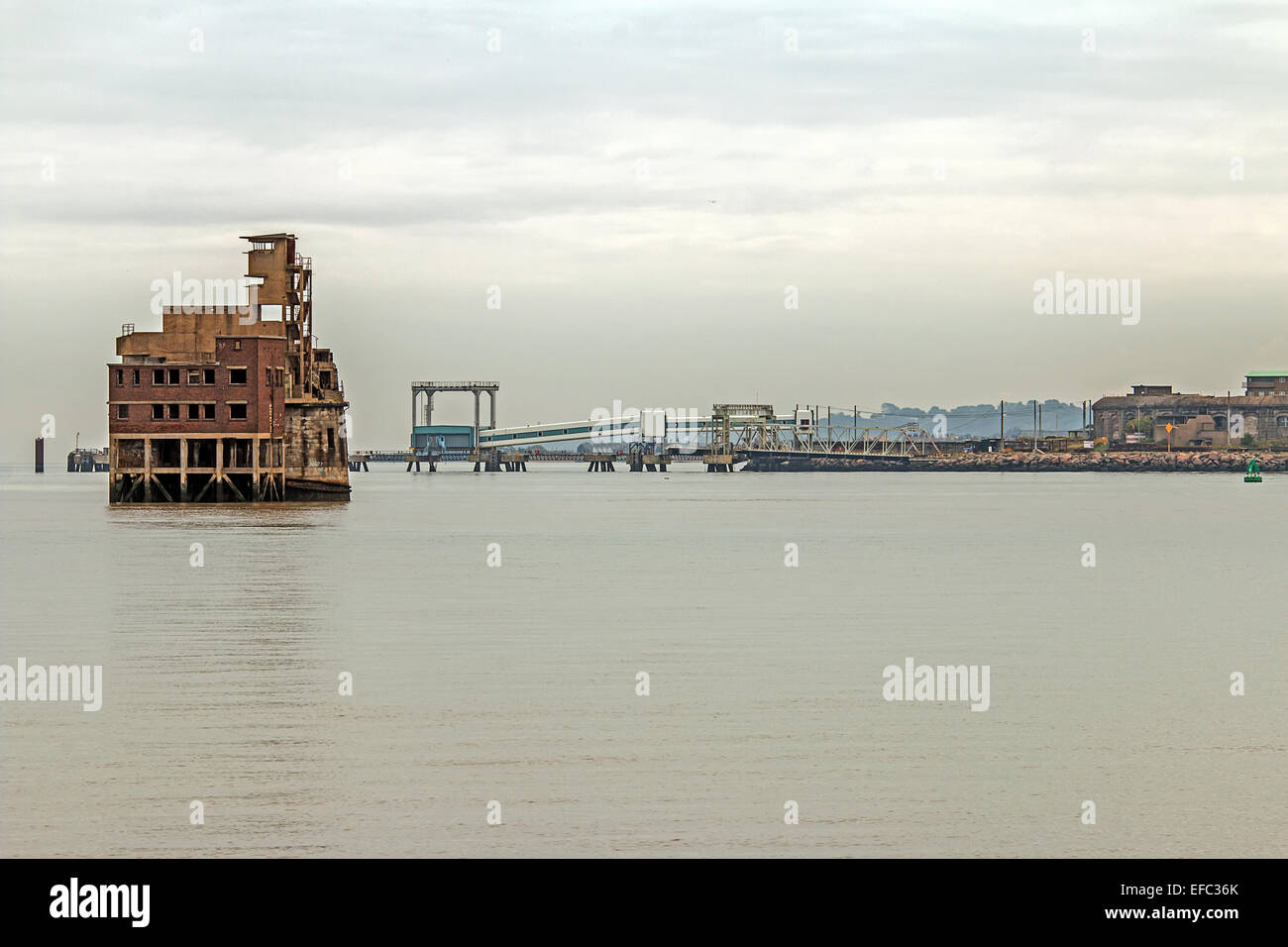 No. 1, The Thames off the Isle of Grain Stock Photo - Alamy