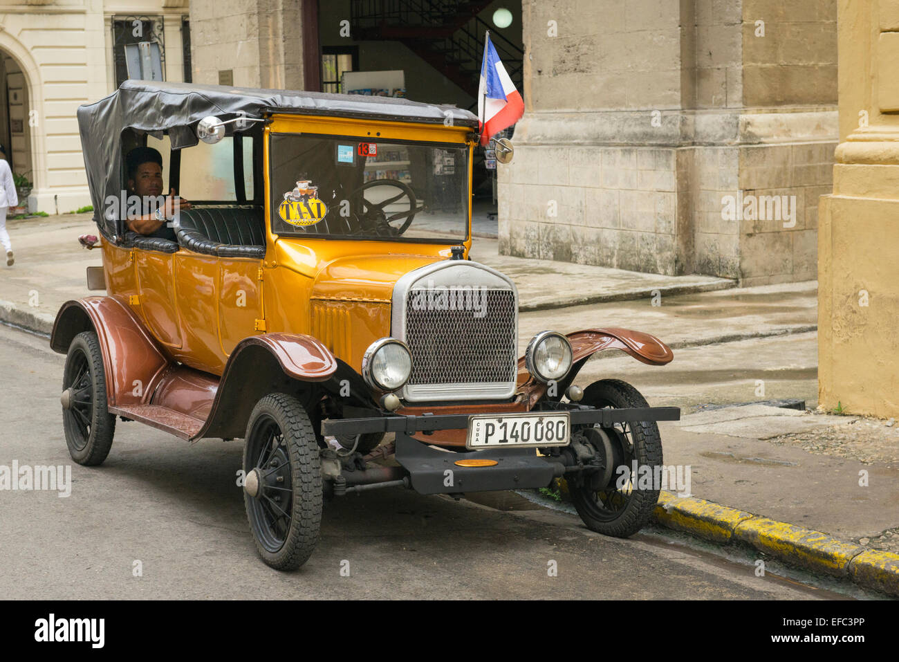 Cuba Old Havana La Habana Vieja veteran classic vintage US American old ...