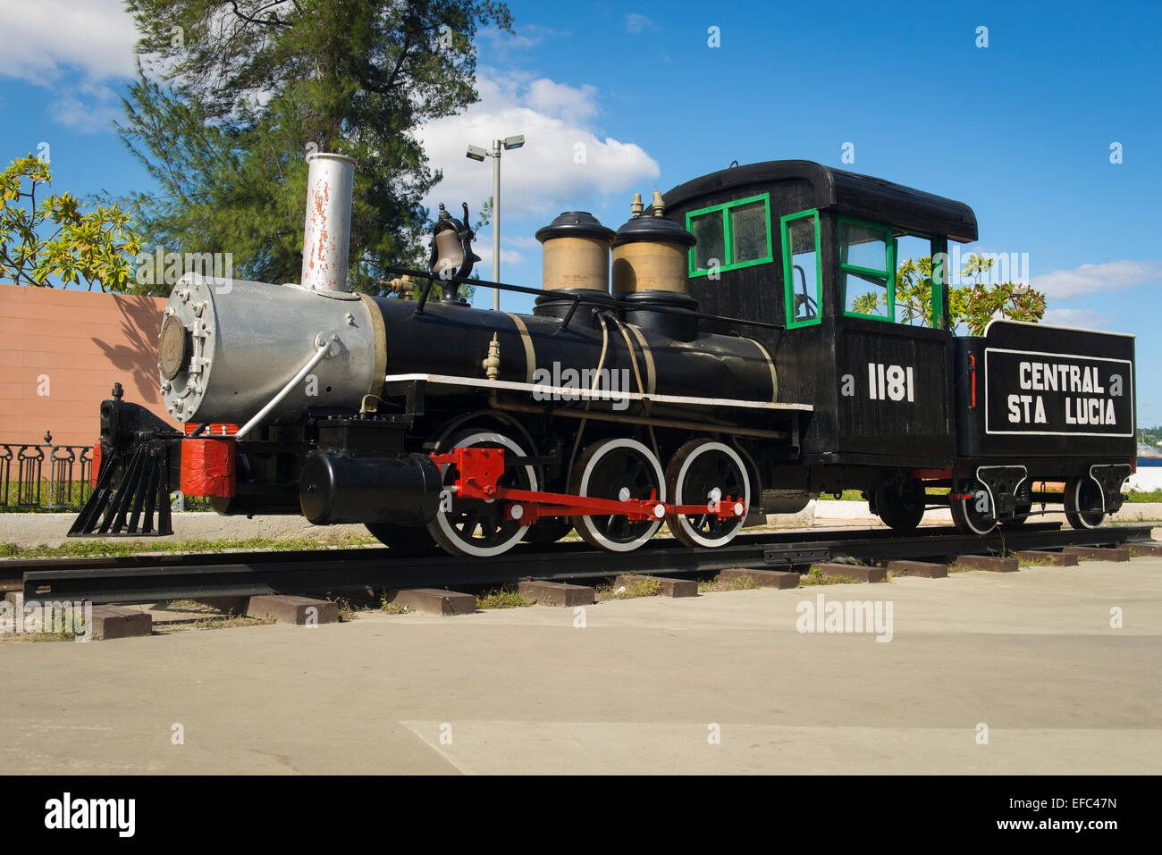 Cuba Old Havana La Habana Vieja Avenida del Puerto Port train engine ...