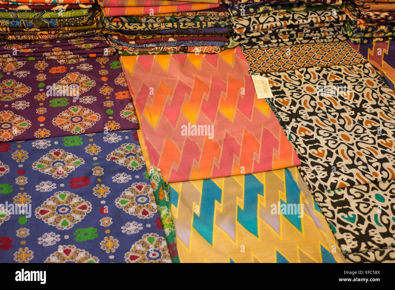 Batik fabrics hi-res stock photography and images - Alamy
