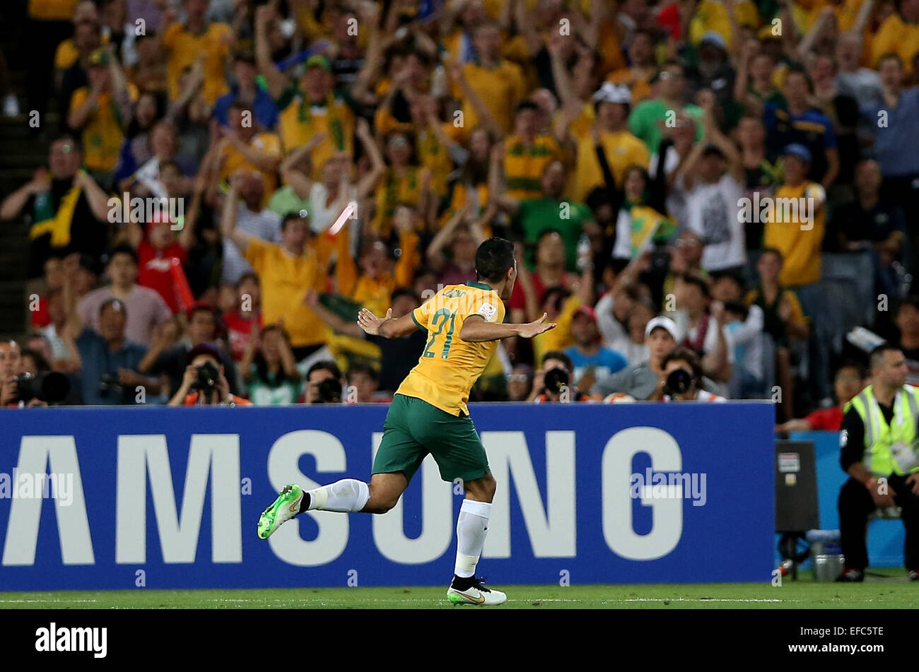 Sydney, Australia. 31st Jan, 2015. Australia's Massimo Luongo ...