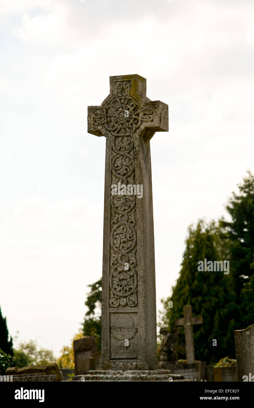 Celtic cross grave marker hi-res stock photography and images - Alamy
