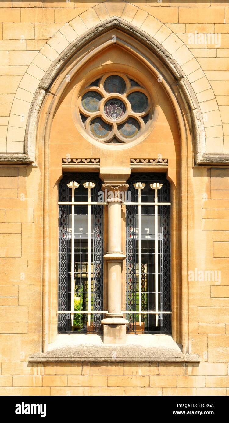 Architectural detail of Gothic window in Oxford, Oxfordshire, England ...