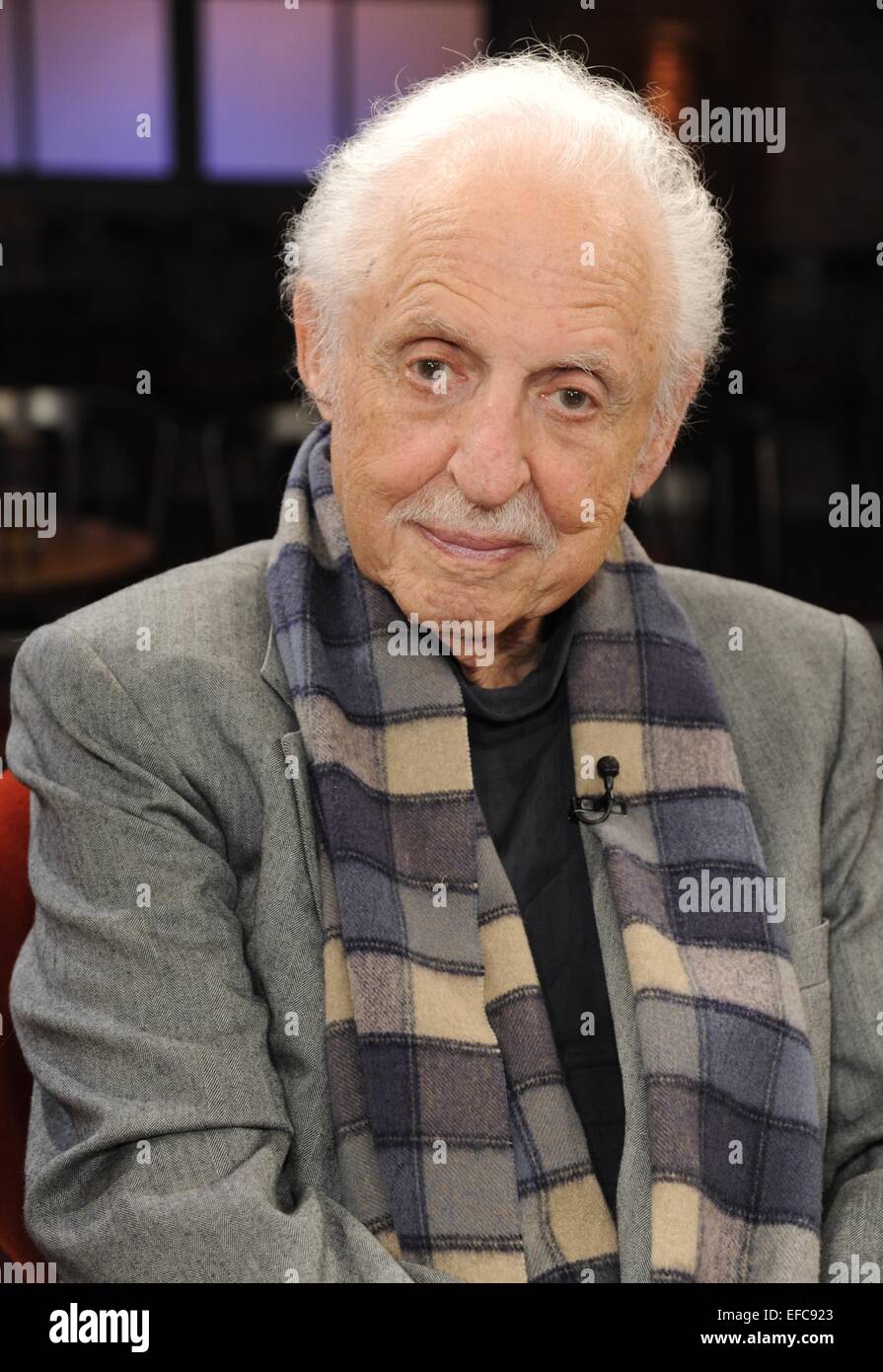 Birth control pill 1950s hi-res stock photography and images - Alamy