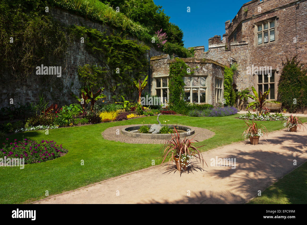 Dunster castle garden hi-res stock photography and images - Alamy