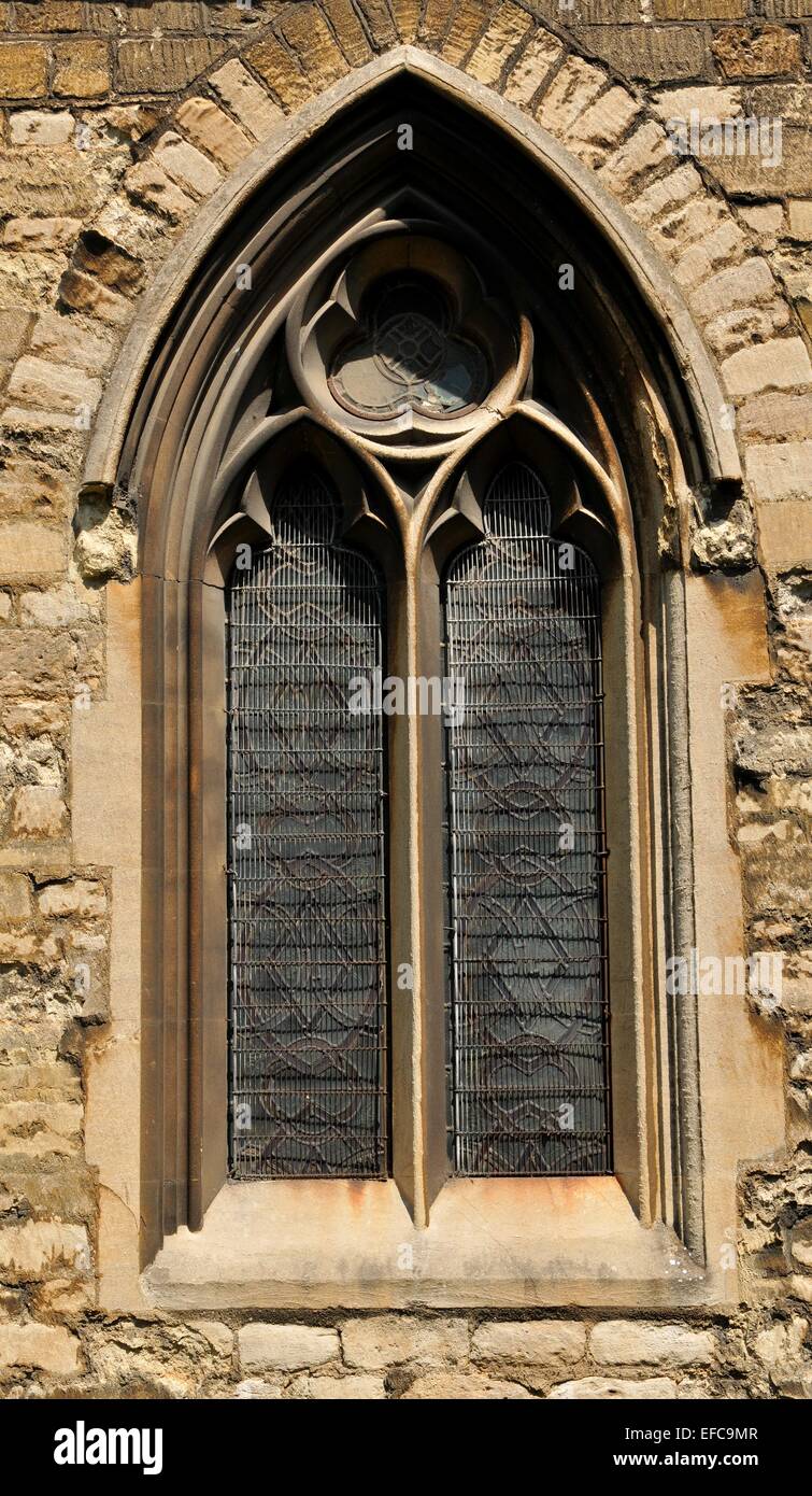 Architectural detail of Gothic window in Oxford, Oxfordshire, England ...