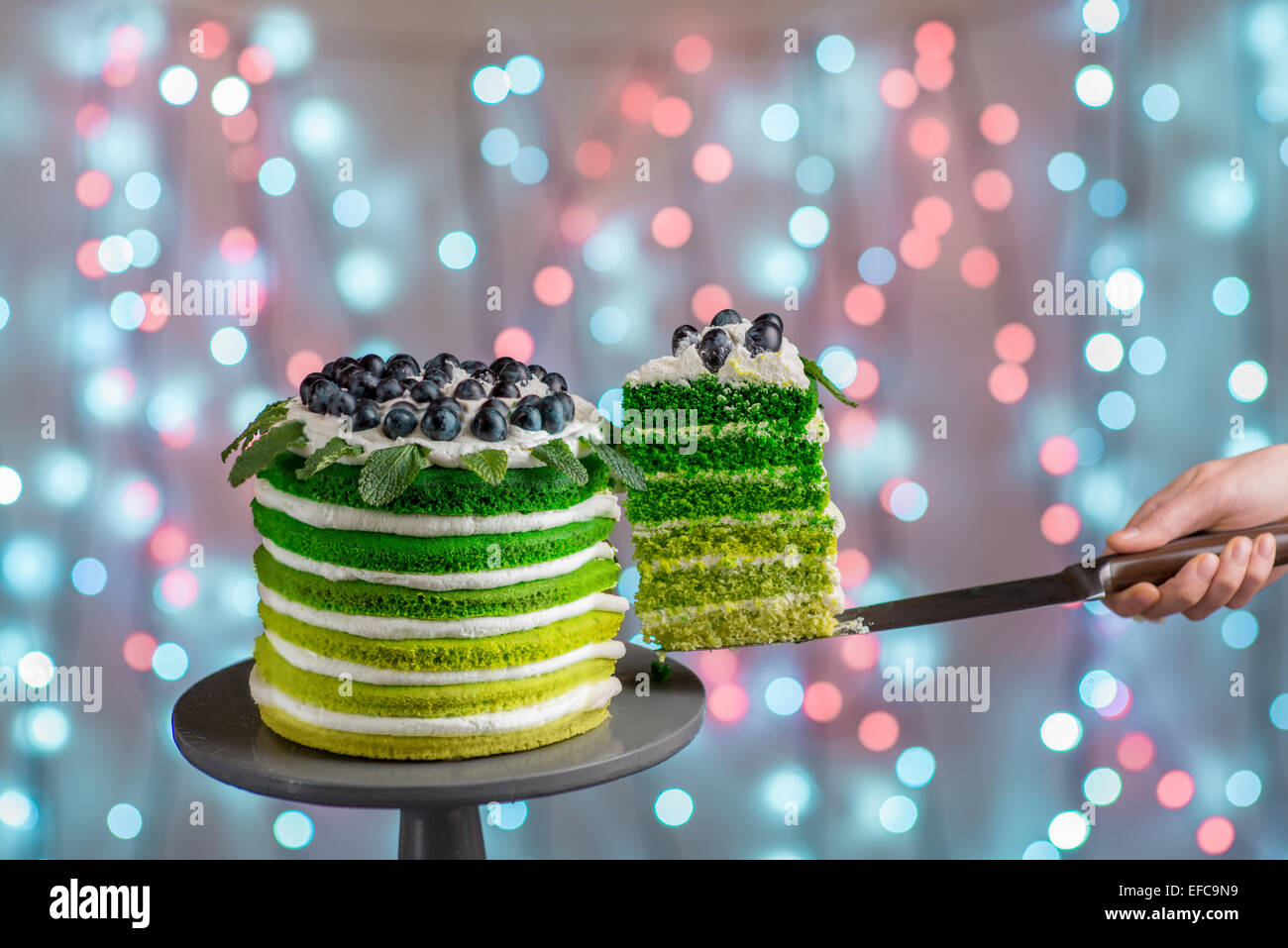 Cake Cutting High Resolution Stock Photography and Images - Alamy